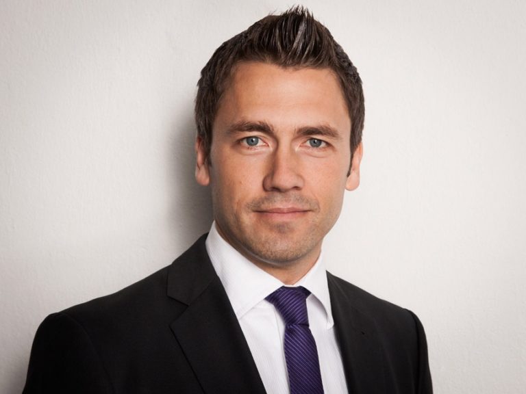 Max Mustermann - LifeFinance